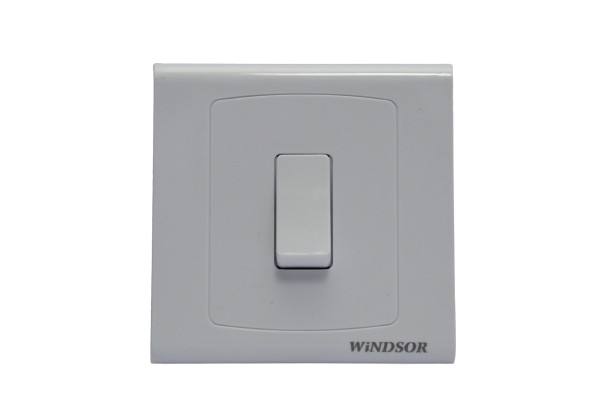 Windsor Royal Star White 1 Gang 2 Way Switch 10A - D302 – Thames Electrical